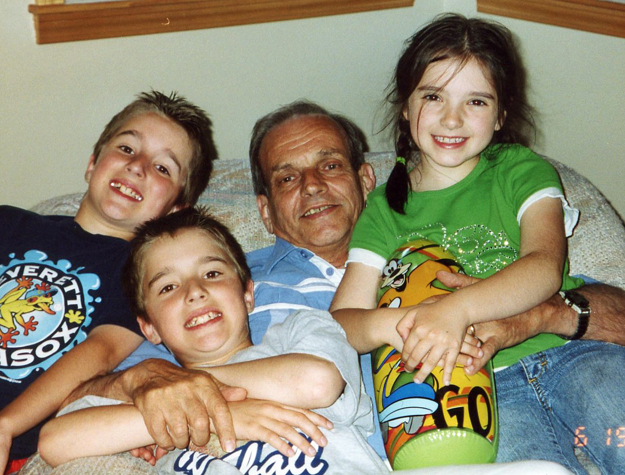 Robert Leroy Lowenstein | Barton Family Funeral Service