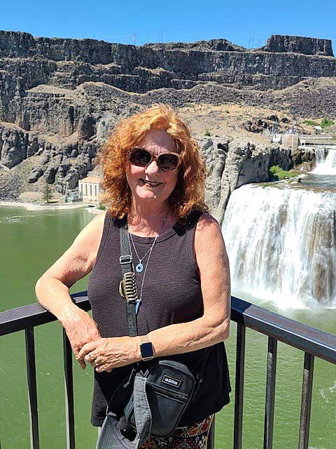 Karla Lapinski | Barton Family Funeral Service